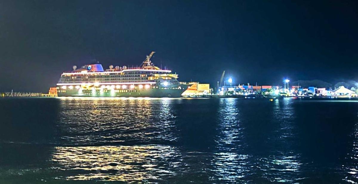 First ever overnight cruise ship - Antor